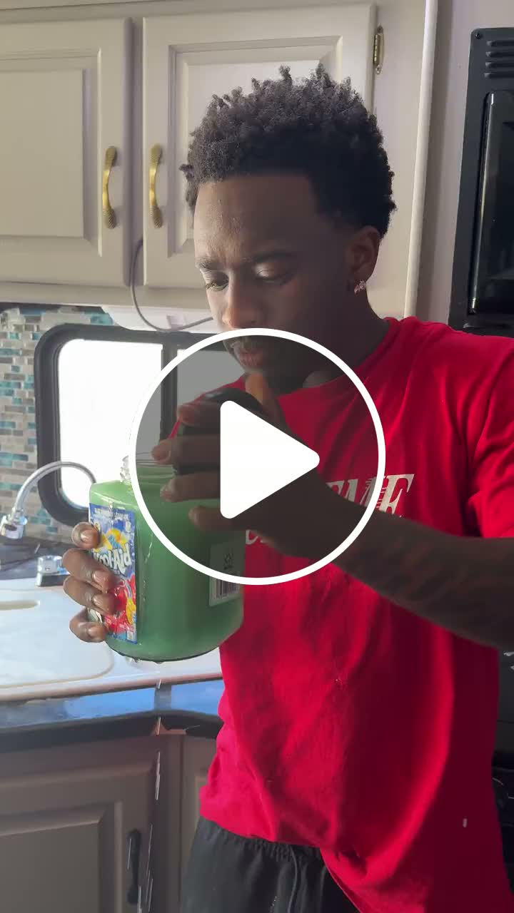Kai Cenat and Fanum tried the VIRAL Kool-Aid pineapples 👀 - NewsBreak