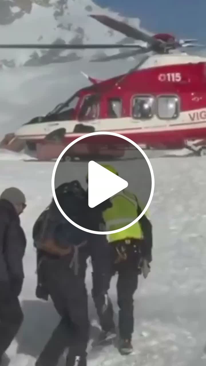 🚨 100 STRANDED THOUSANDS OF FEET UP AFTER ITALY CABLE CAR FAILUREA ...