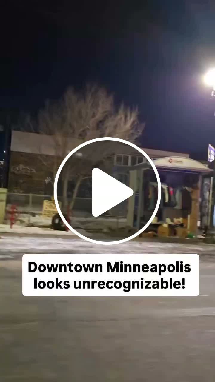 downtown Minneapolis looks unrecognizable. more like a third world ...