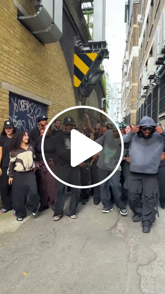 Flash mob in London! created by Jason Derulo with Jason Derulo’s ...