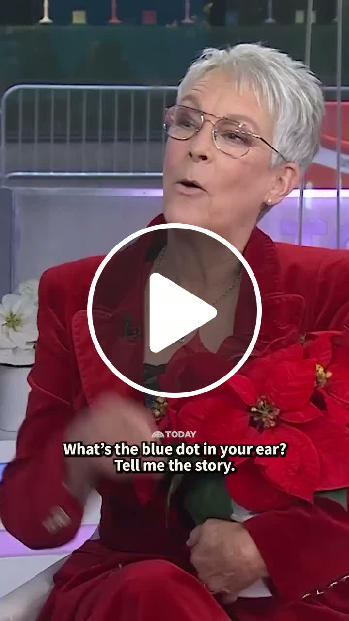The sweetest reason for an earring. 💎 Craig Melvin tells Jamie Lee ...