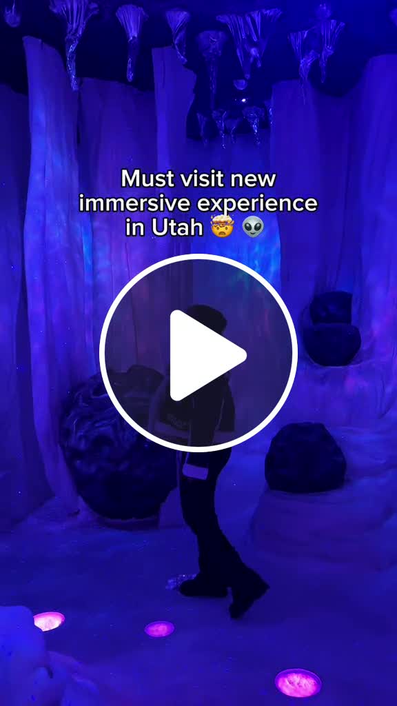 This is Dreamwalk Park located at the University Place Mall in Orem ...
