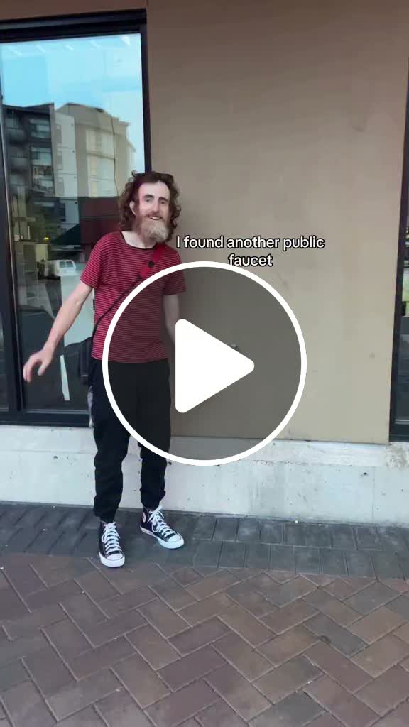 He might be on something...he moving like a cartoon character 🤣🤣🤣 ...