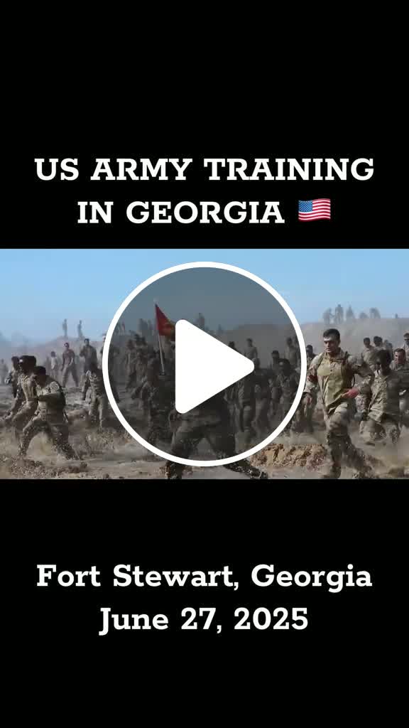 US Army Soldiers going through obstacle course - Sieze the Marne - Fort ...