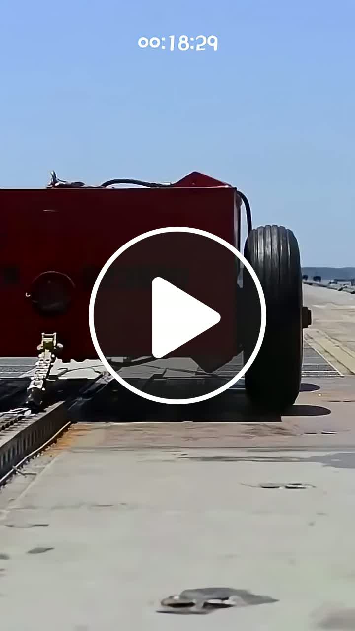 Device that Launches Fighter Jets from Aircraft Carriers - NewsBreak