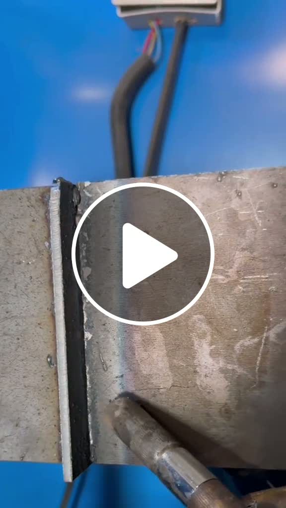 10 Famous Musicians You Remember Who Look Totally Different Now - NewsBreak