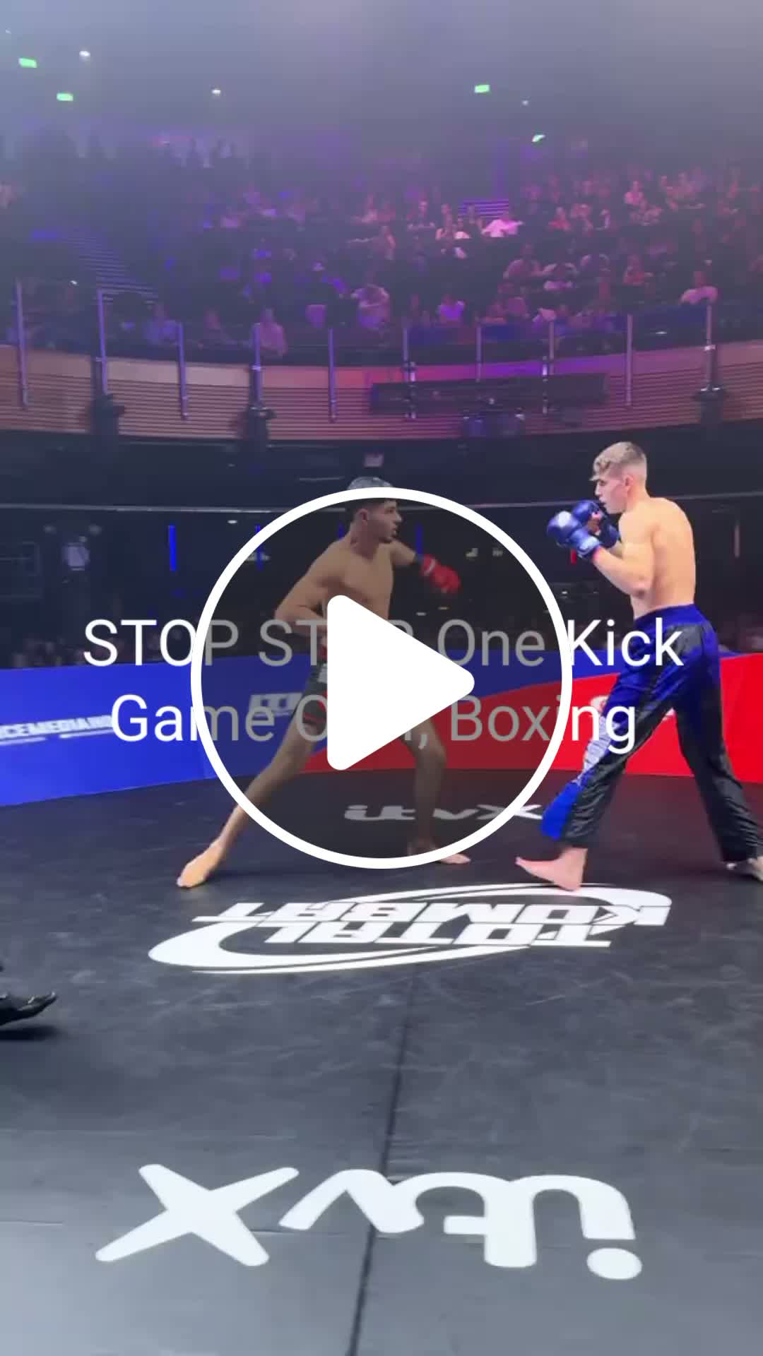 #Essential3Things Stop stop this boxing took a second to end. #ufc # ...