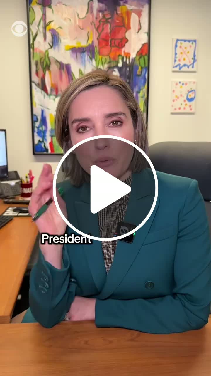 Venezuelan opposition leader María Corina Machado presented President ...