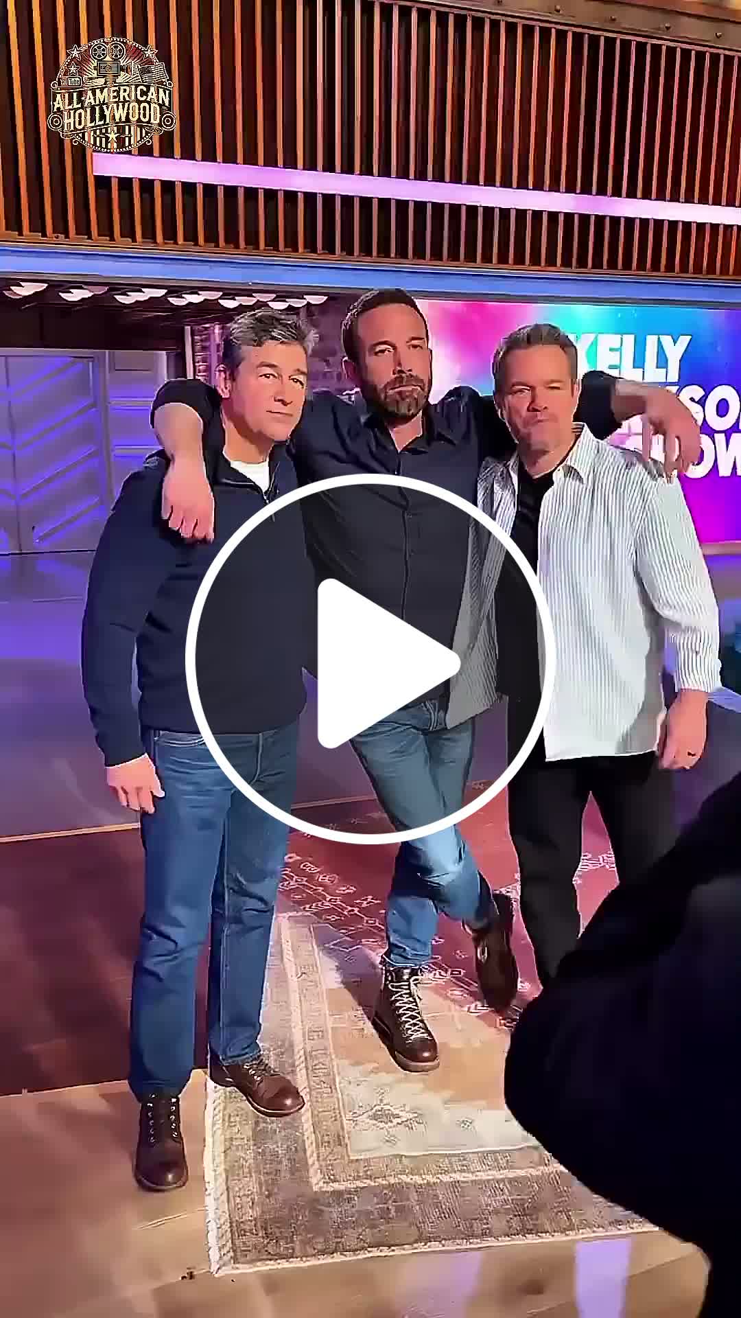 Ben Affleck, Matt Damon & Jason Bateman fun moment - NewsBreak